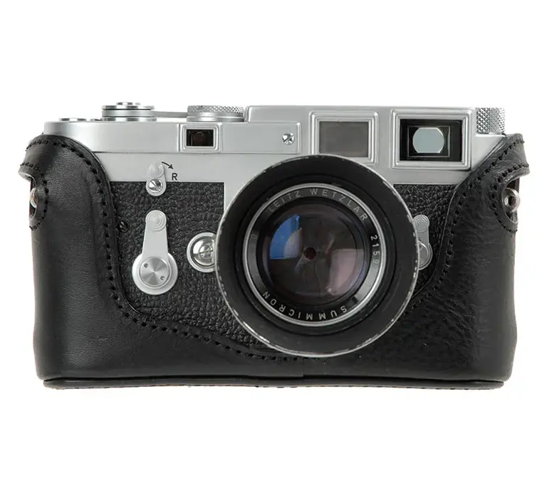 Artisan & Artist Halfcase for Leica M6/MP/M-A Black…
